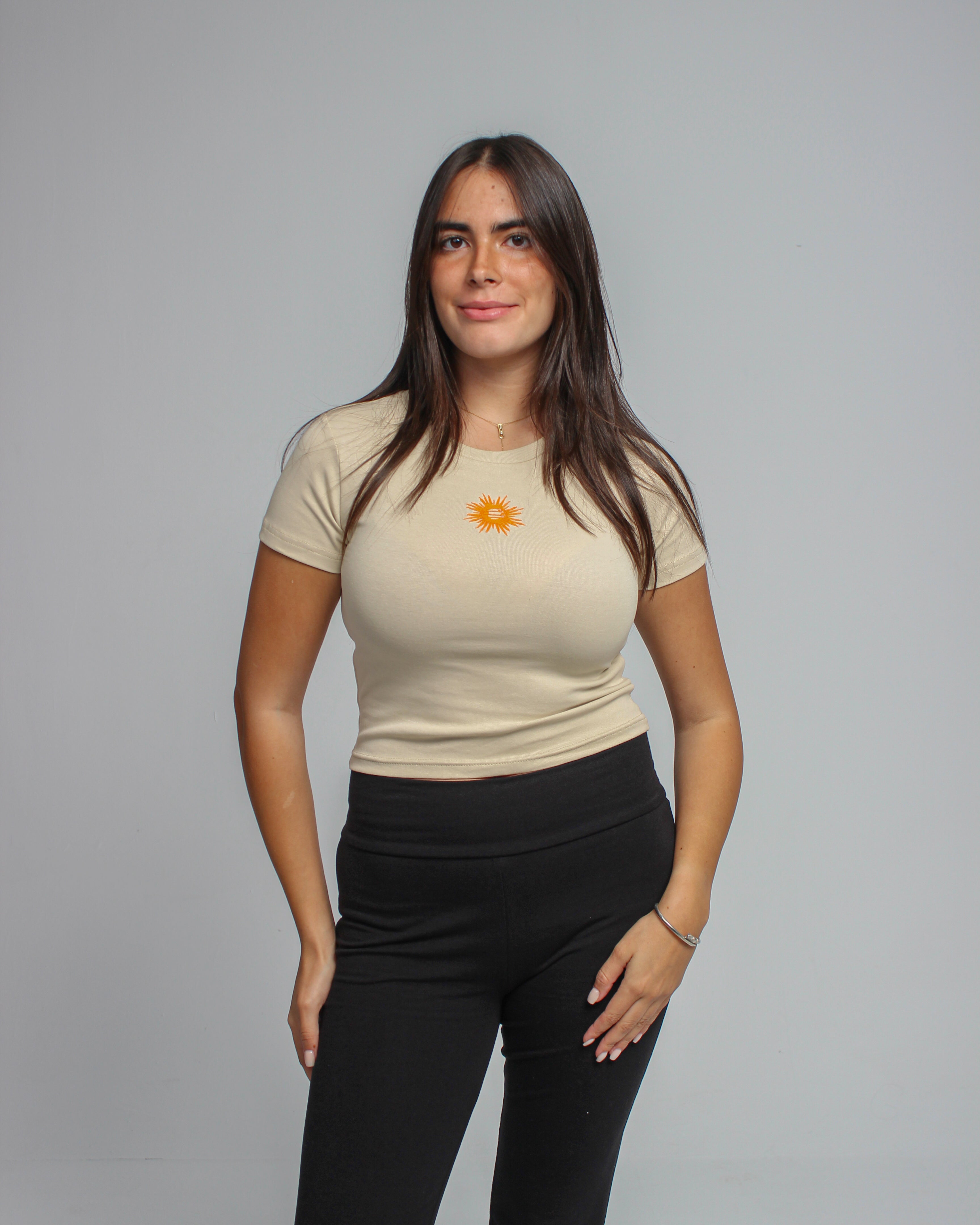 Nour T-Shirt – Hearts & Crafts